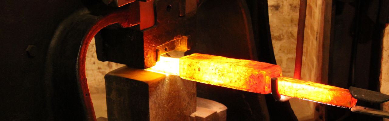 Swobodne kucie metali – technologia i zastosowania - Wistal